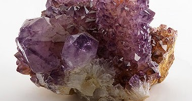 Amethyst for Total Dummies | The Antisocial Network