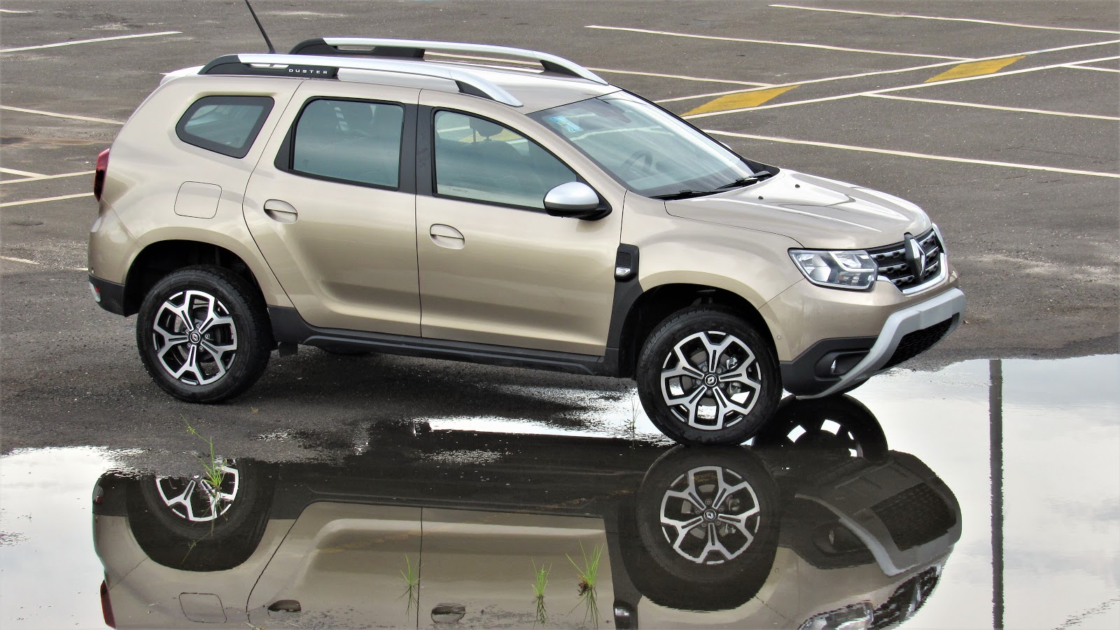 Dirigimos o Renault Duster Iconic 1.6 2021