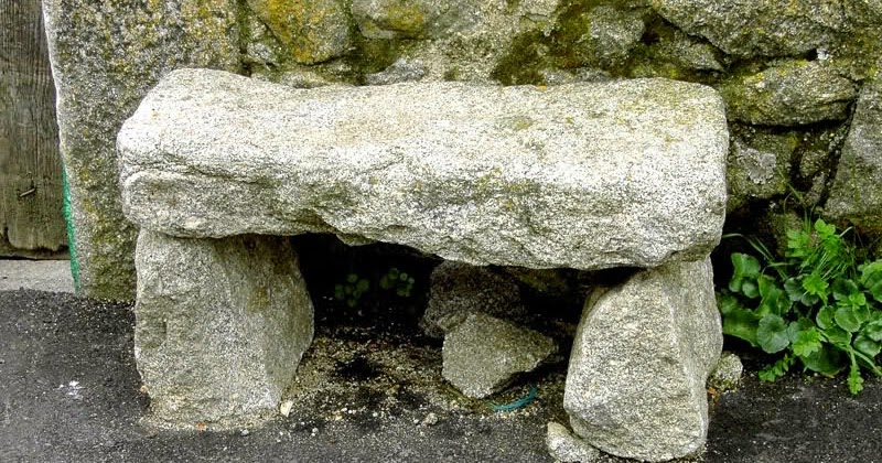 Salvar palabras antiguas y olvidadas: Poyo/poyata