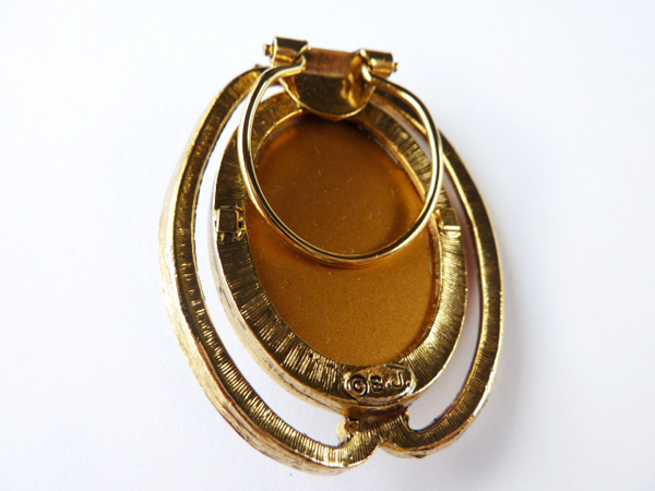 LEMON KITSCHARMS - Vintage & Retro Jewellery: VINTAGE & RETRO SCARF CLIPS