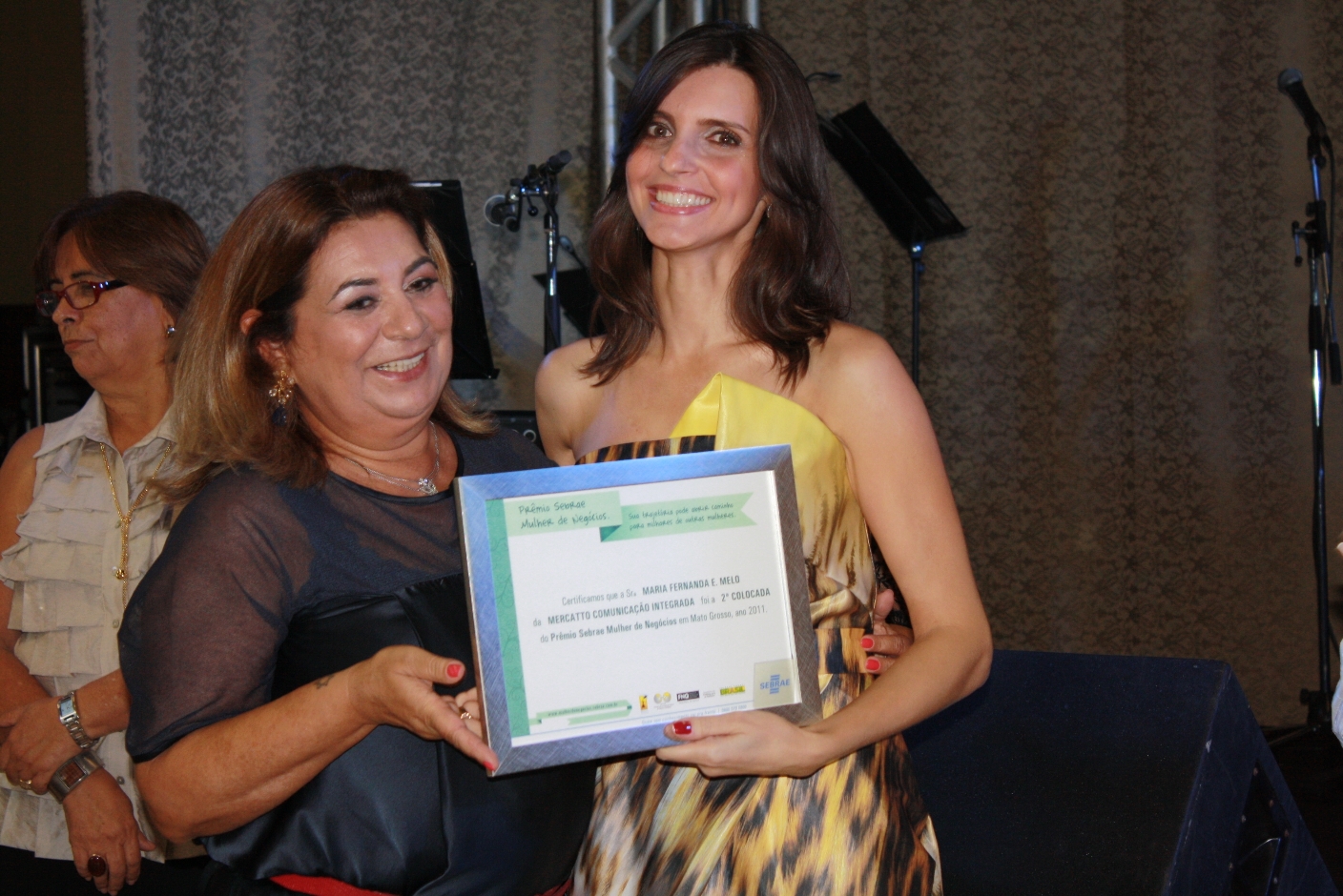 DESIGN INFORMA: Fernanda Melo, sócia na Mercatto Comunicação, ganha o ...