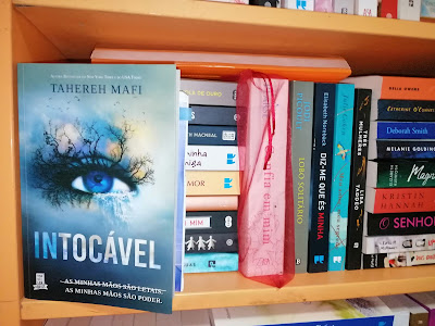 INTOCÁVEL, TAHEREH MAFI [OPINIÃO]