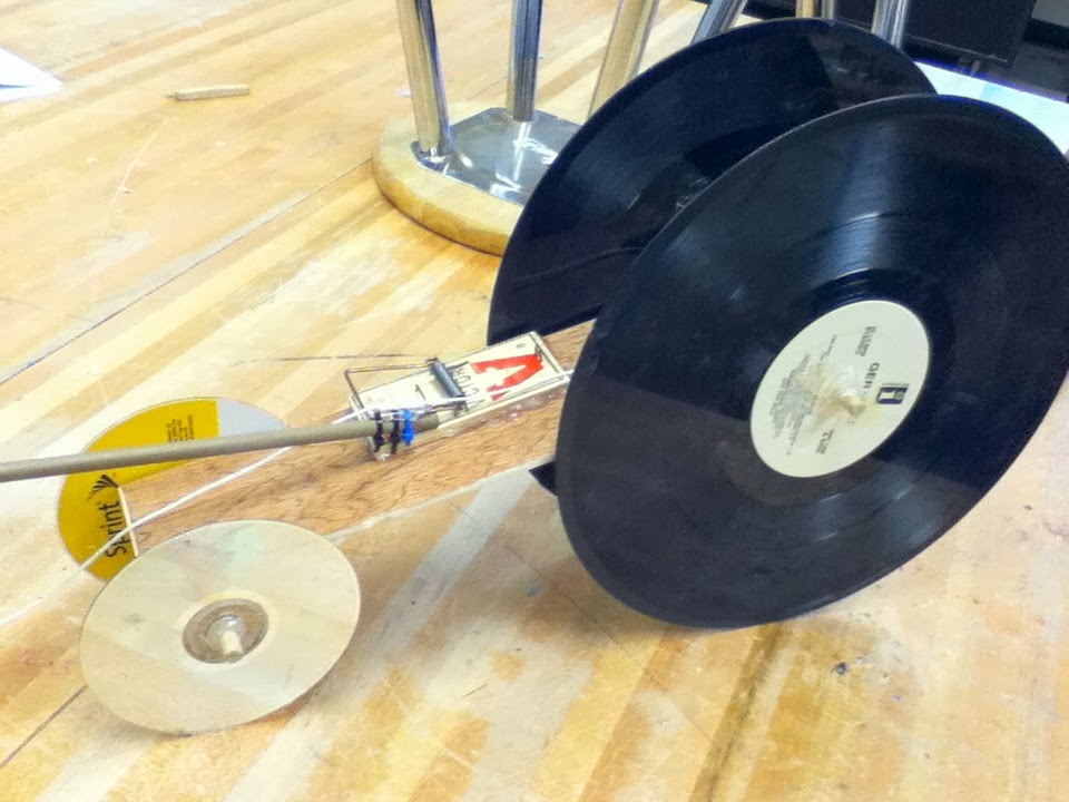 Nick.Jasman.Techblog: Mouse Trap Powered Car