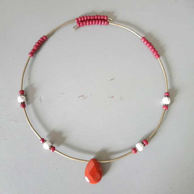 Memory wire kettingen en armband | kralenstulpje.nl