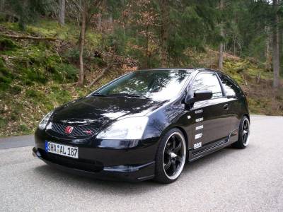 True JDM: Honda Civic Type R (EP3 chassis)