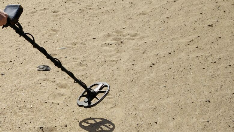 Best Metal Detectors: All You Need To Know About A Metal Detector