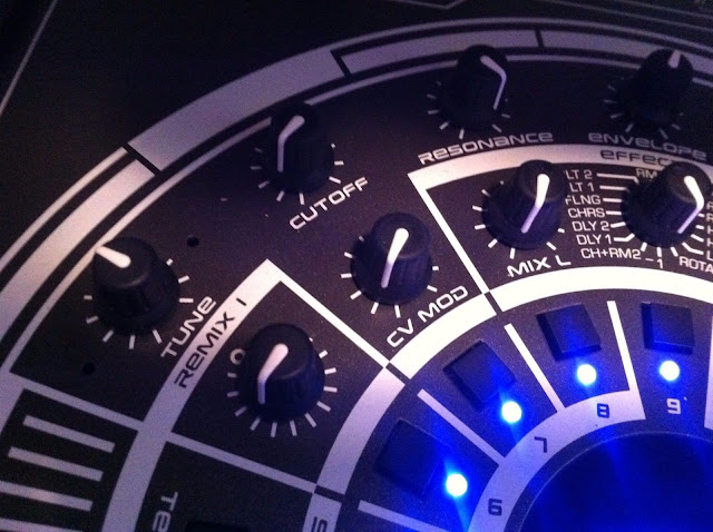 MATRIXSYNTH: Future Retro Revolution rev2 Analog Synth & Sequencer