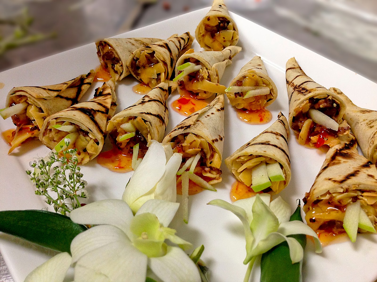 ChezWhat?: Amuse Bouche, Hors d'oeuvre, Appetizers, Small Bites ...