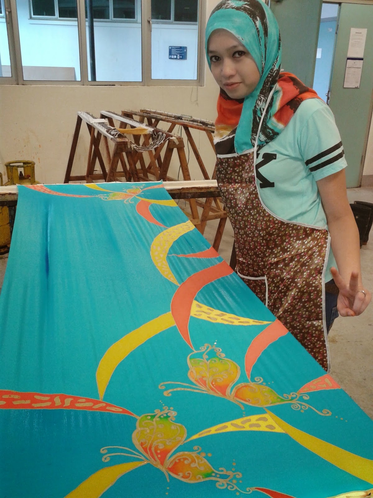 KOMBINASI REKA BENTUK POLA DAN BATIK CANTING DALAM PENGHASILAN PRODUK ...