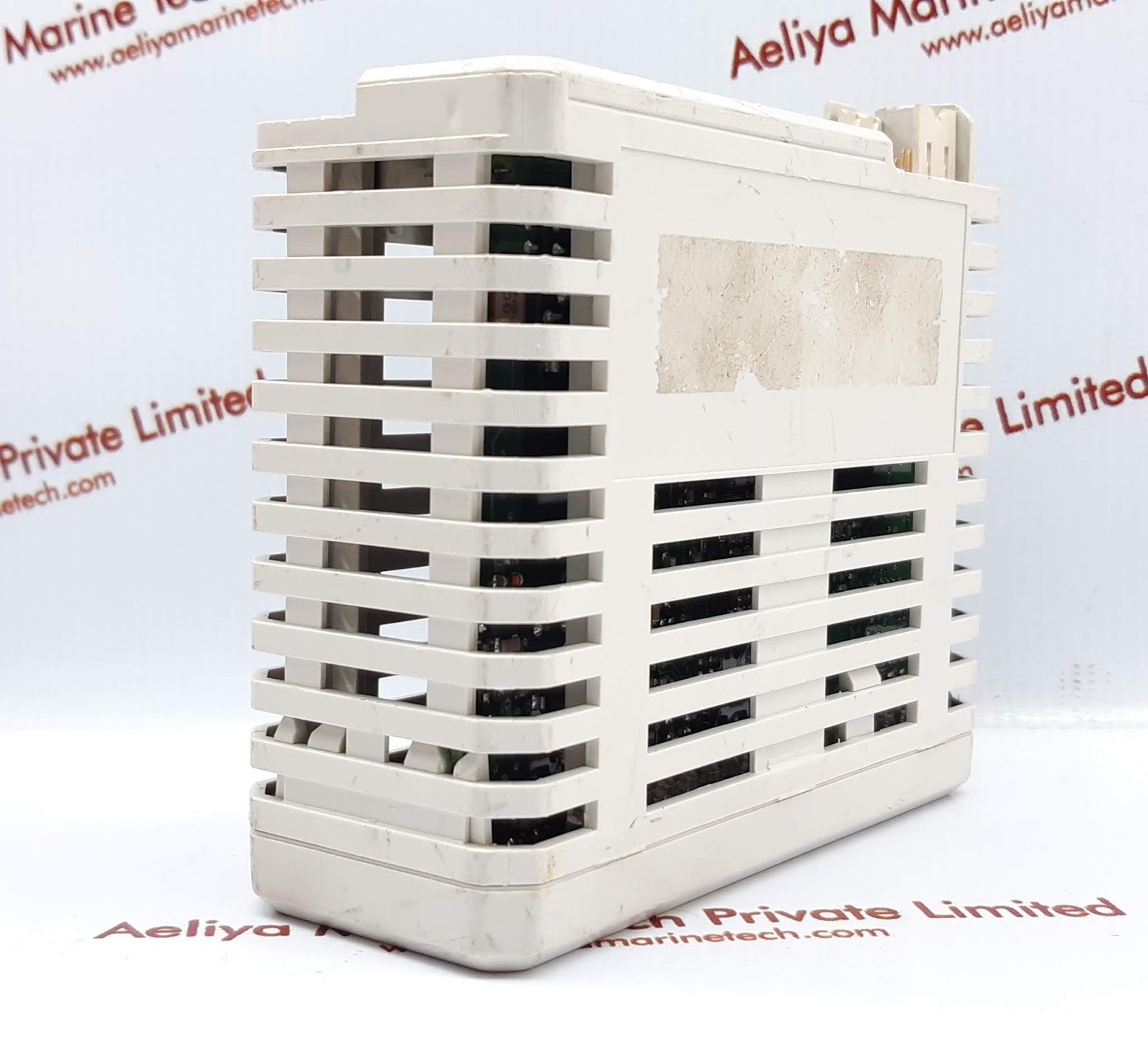 ABB AO810V2 ANALOG OUTPUT MODULE 0..20MA - Aeliya Marine