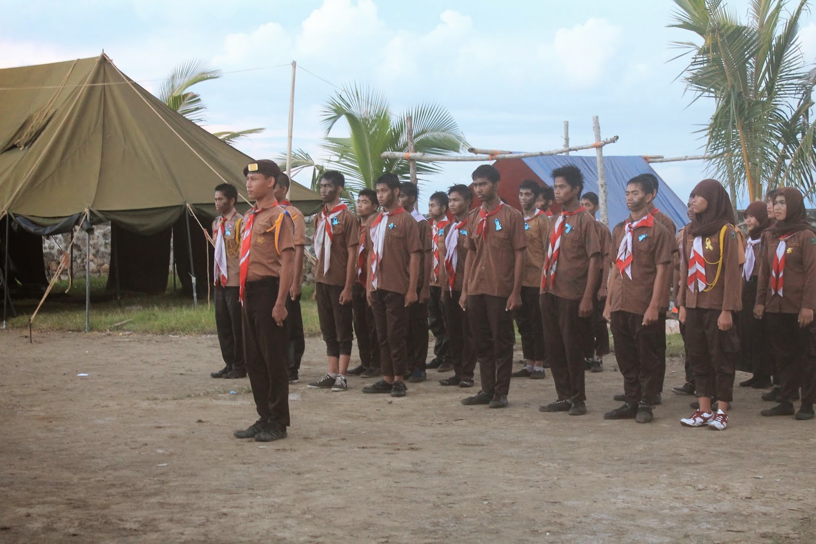 PERSAMI,SEKALIGUS PENGAMBILAN BADGE SAKA BAHARI CAB MAMUJU TAHUN 2014 ...