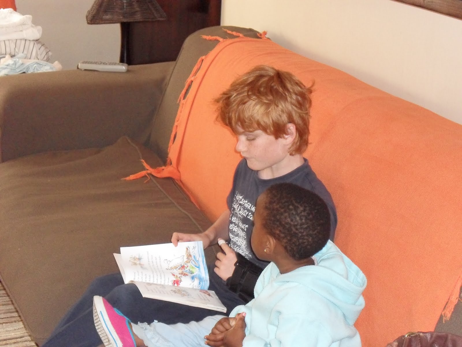 Mel's Mouthful on Mothering: How to get your child to read - Part 2