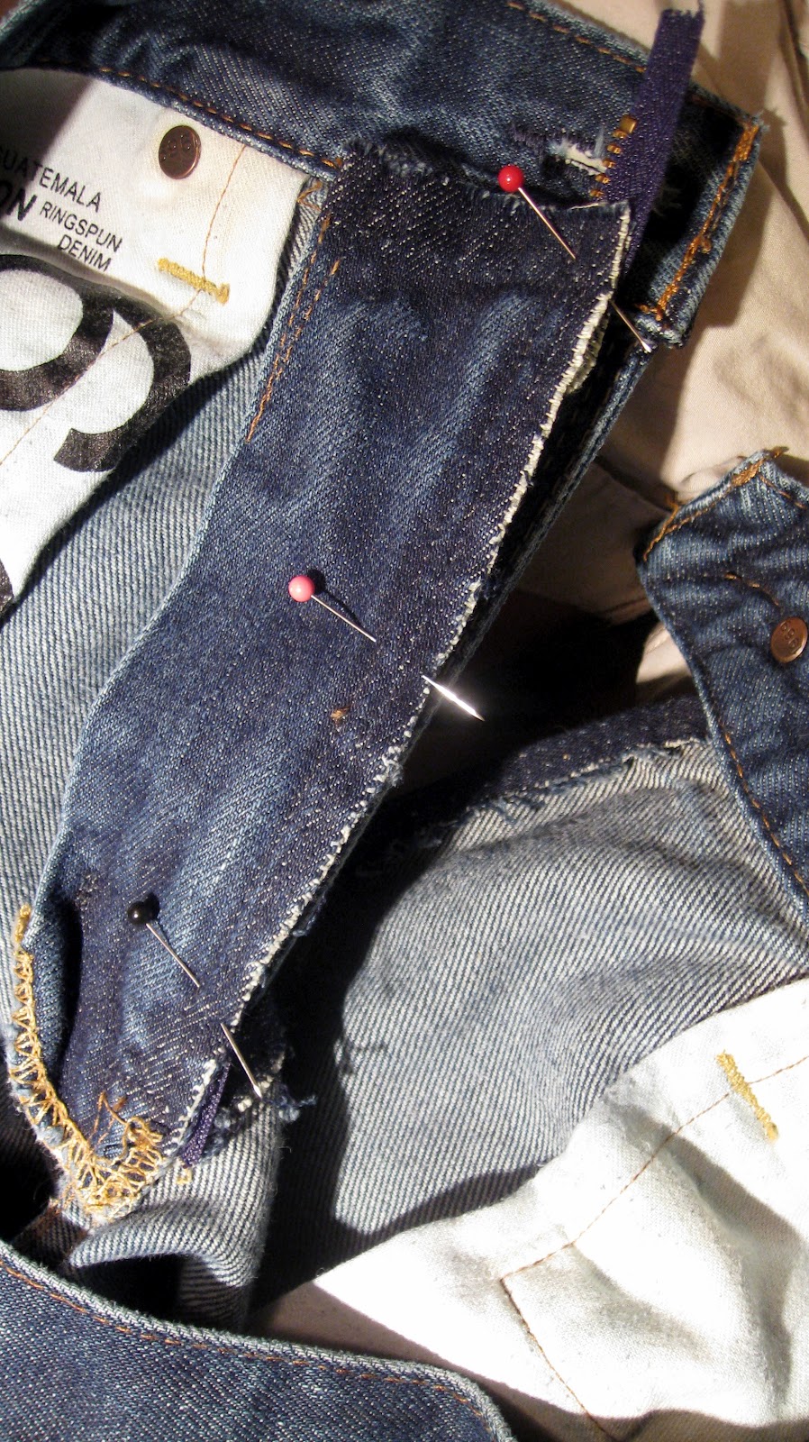 Beth Stone Studio: {Home} DIY: How to Fix a Broken Zipper