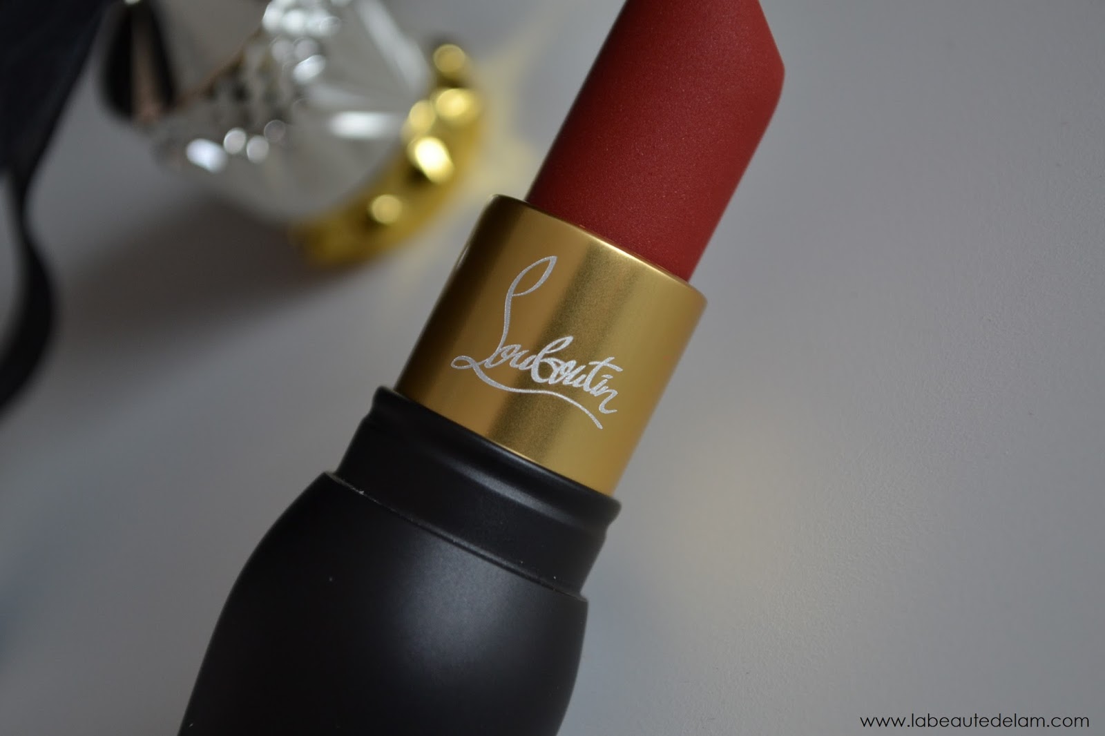 Rouge Louboutin, la quintessence du rouge à lèvres
