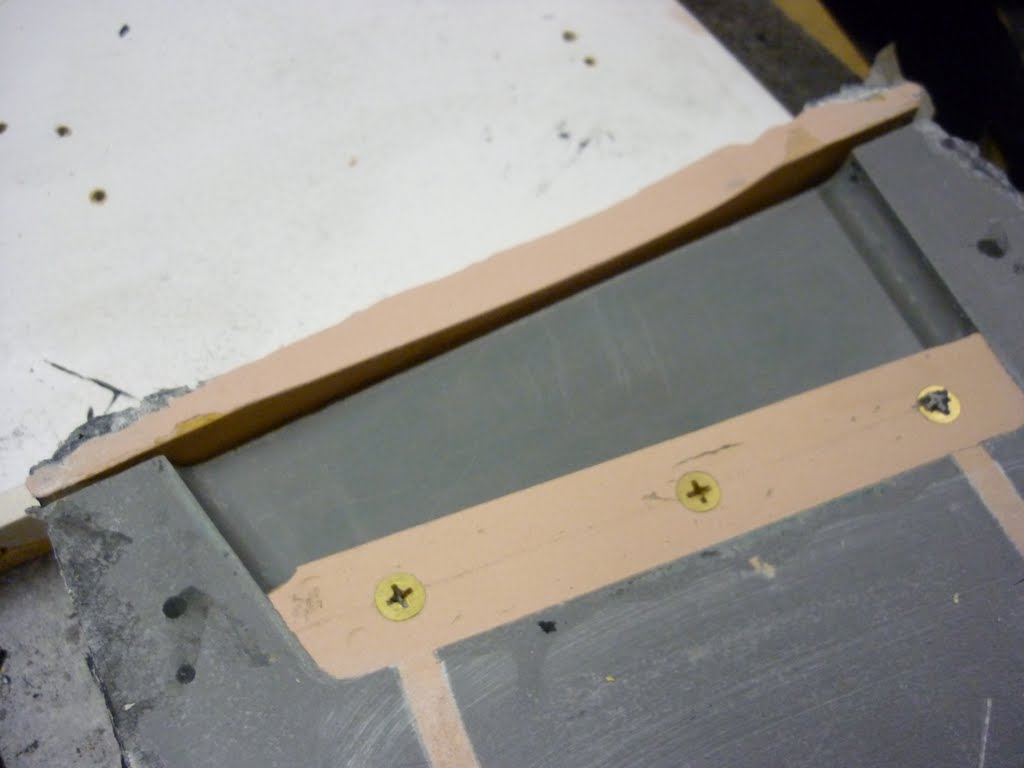 Whitelion Windsurfing: Tuttle Fin Re-box - S10