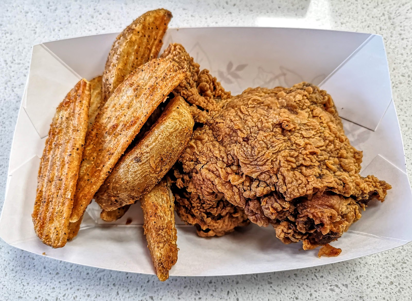 Yes! We're Eating Vegan Again!: Hi Five Chicken