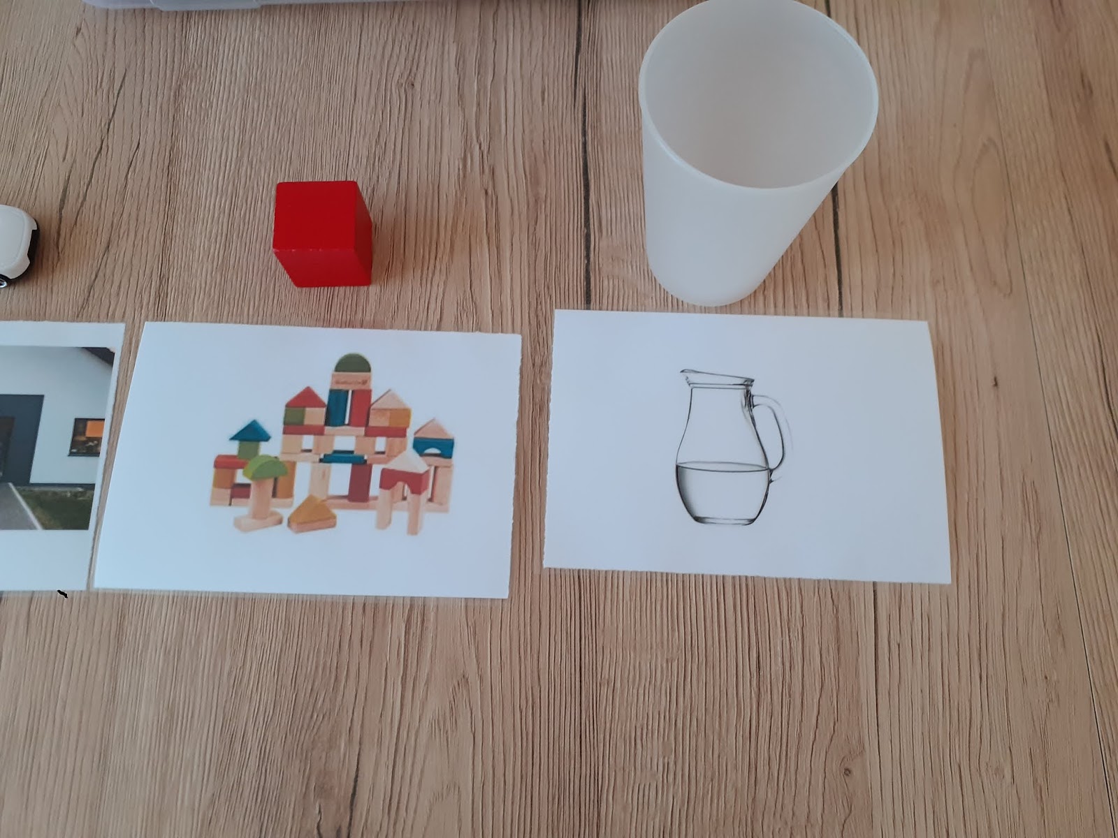 idéesautisme: Progression en appariement: De l'objet à sa représentation