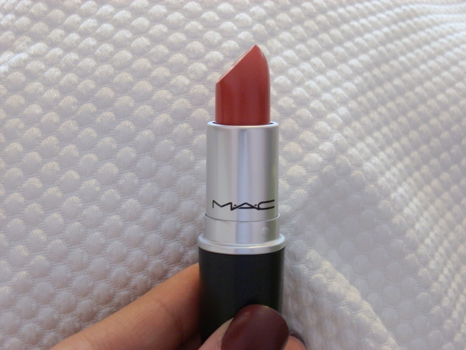 Stevie Frances Thorp: Review | Mac 'Crosswires' Cremesheen Lipstick