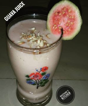 GUAVA /GOOSE BERRY MILKSHAKE SMOOTHIE JUICE 2021/Masthani’s kitchen