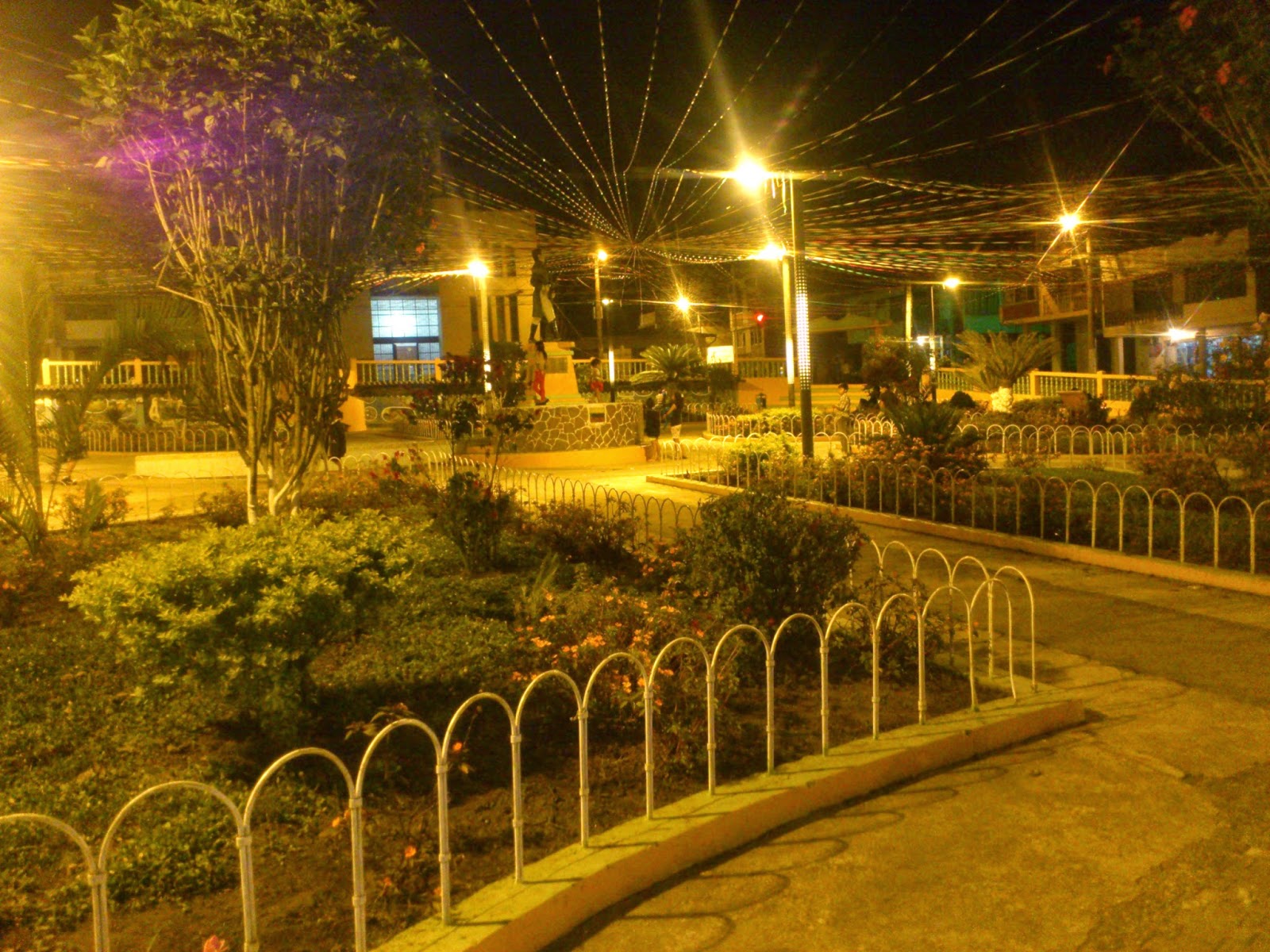 VISTAS DE LOS PAISAJES DE PANGUA : PAISAJES DE PANGUA