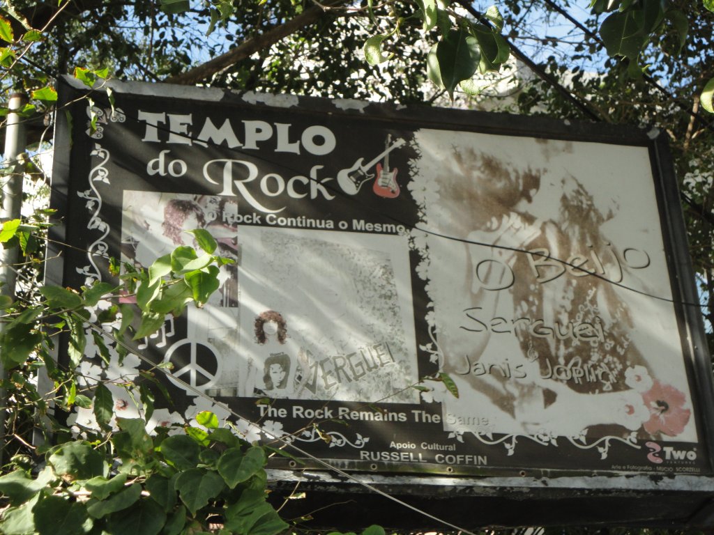 Textos de Thereza Pires: SERGUEI,roqueiro brasileiro / cover internacional