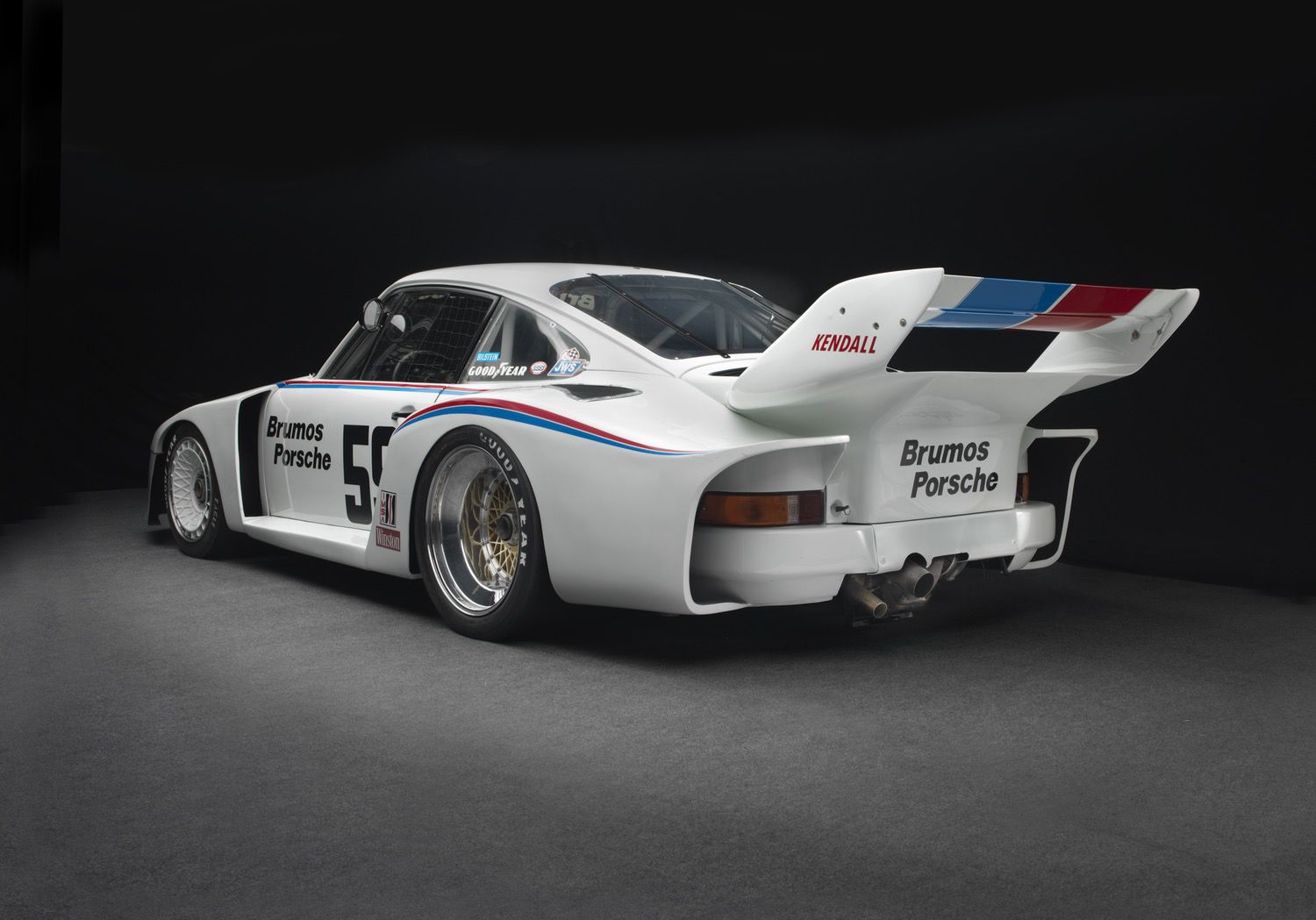 A GEEK DADDY: JACKSONVILLE FLORIDA MUSEUM SHOWCASES HISTORIC RACING CARS