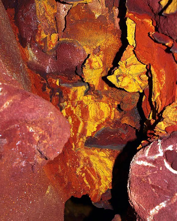 Arqueocerámica: Menas de hierro y su reconocimiento de visu.