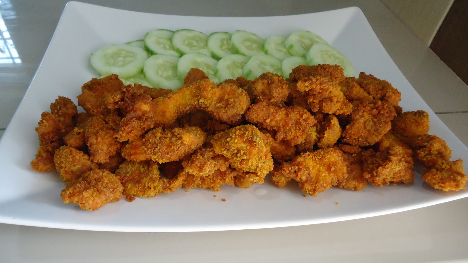 Zara ♥ Baking: CURRY CHICKEN POPS...