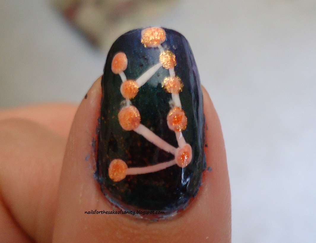Nails for the Sake of Sanity: Geek Challenge - Games & Gaming (Skyrim)