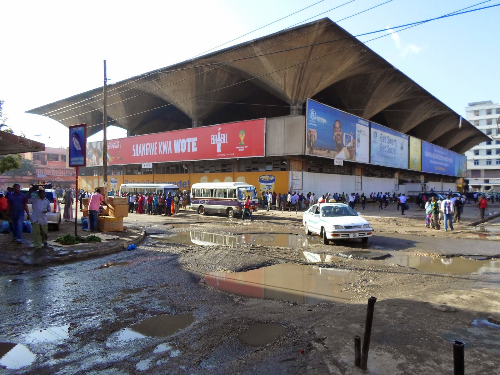 111: Beda Amuli's Kariakoo market.