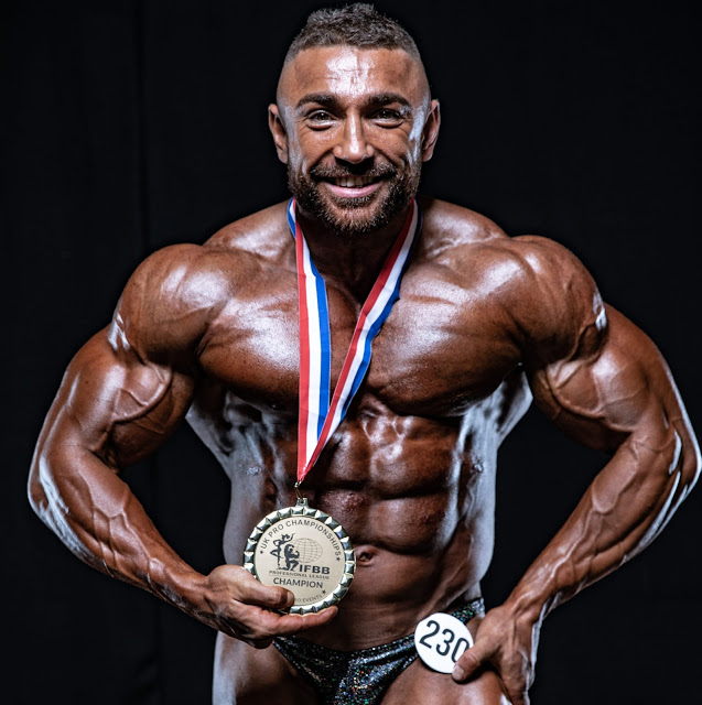 world bodybuilders pictures: polandese master of muscles and mister ...