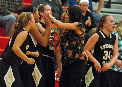 Randy Jarosz • Photojournalist: Keystone Oaks Girls Basketball win ...