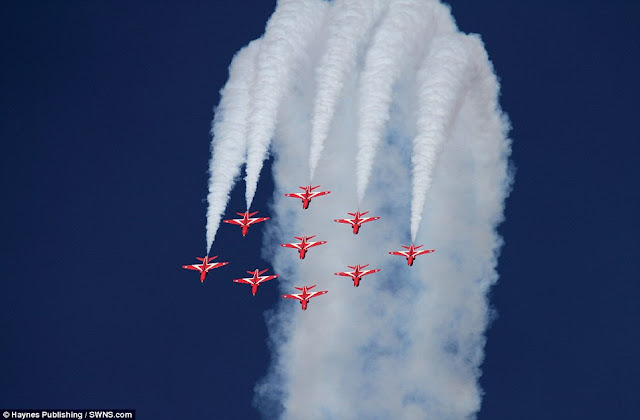 Posted by captain tarek dreams at 7:26 PM