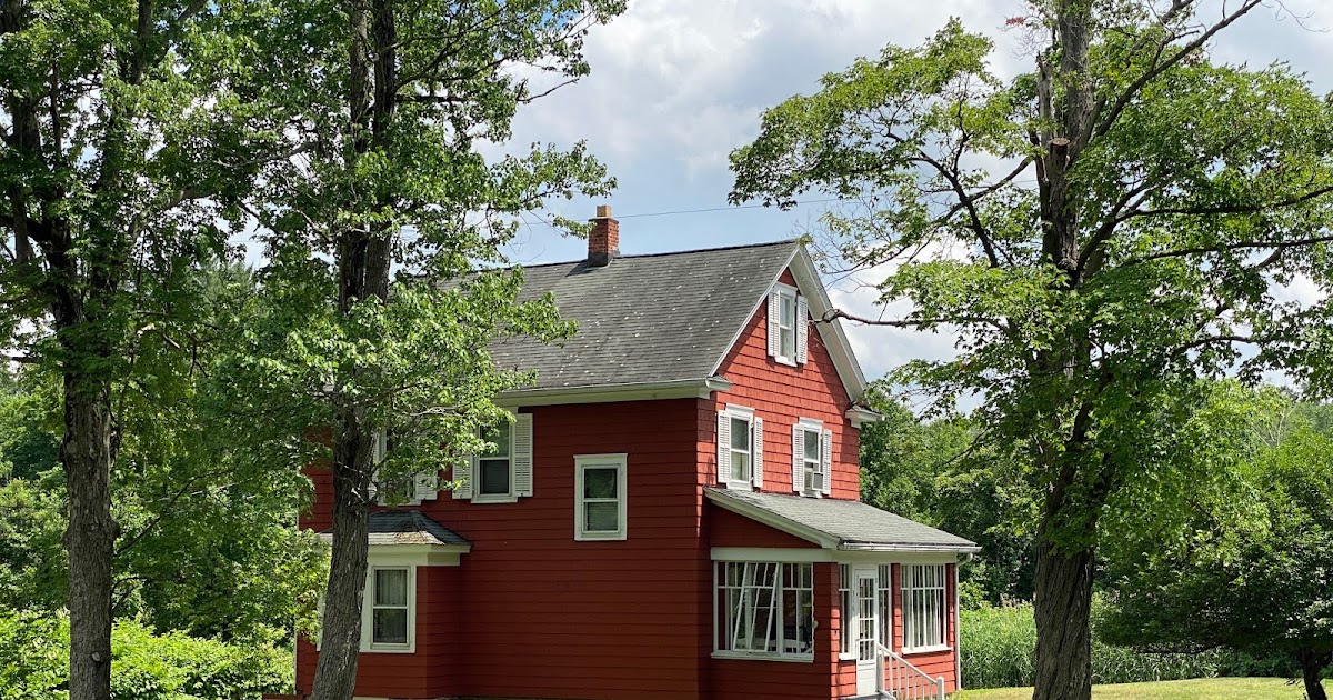 Southwest Daily Images: Red Houses