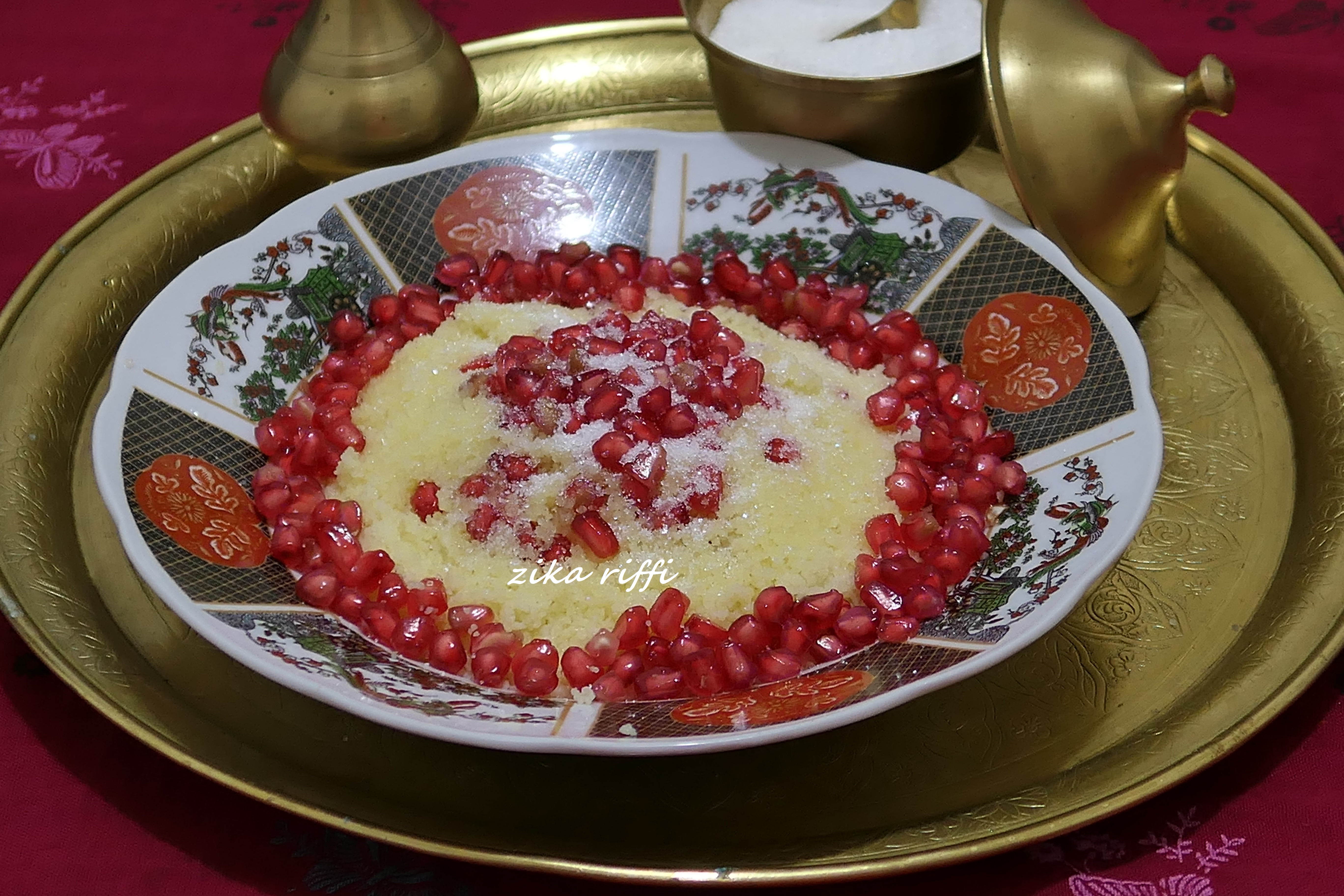 MASFOUF- MESFOUF B ROMMÈNE- COUSCOUS SUCRÉ AUX GRENADES