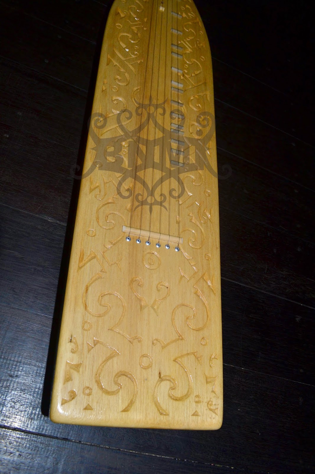 Borneo Native Musical Instrument: Sape' 5