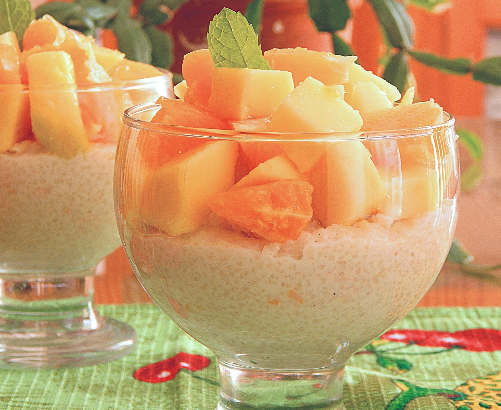 POSTRE DE MANGO, LECHE DE COCO Y SÉMOLA