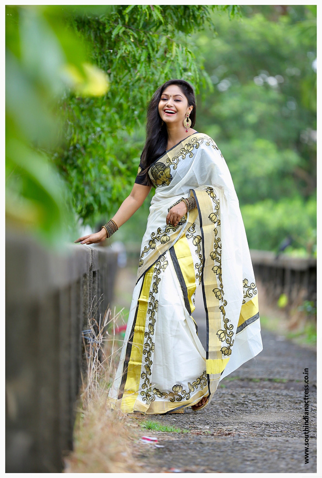 Shritha Sivadas in Kerala Saree - South Indian Actress