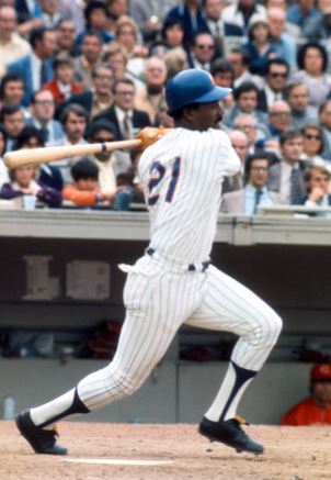 Remembering Mets History (1973) Cleon Jones Hot Hitting in the Final ...