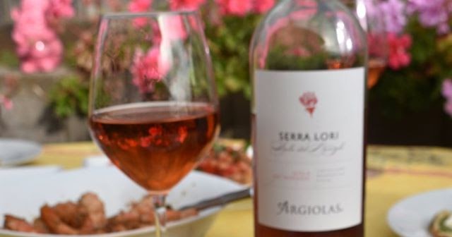 Italian Pinks, Sardinian Native Grapes, and Gamberi all'Aglio #ItalianFWT