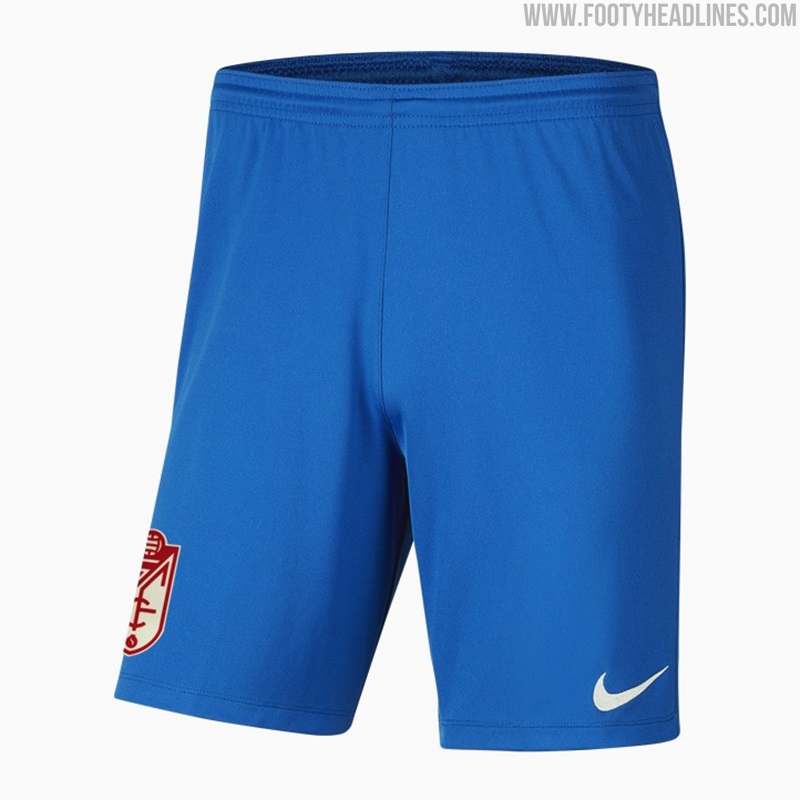 Granada 21-22 Home Kit Released - Footy Headlines