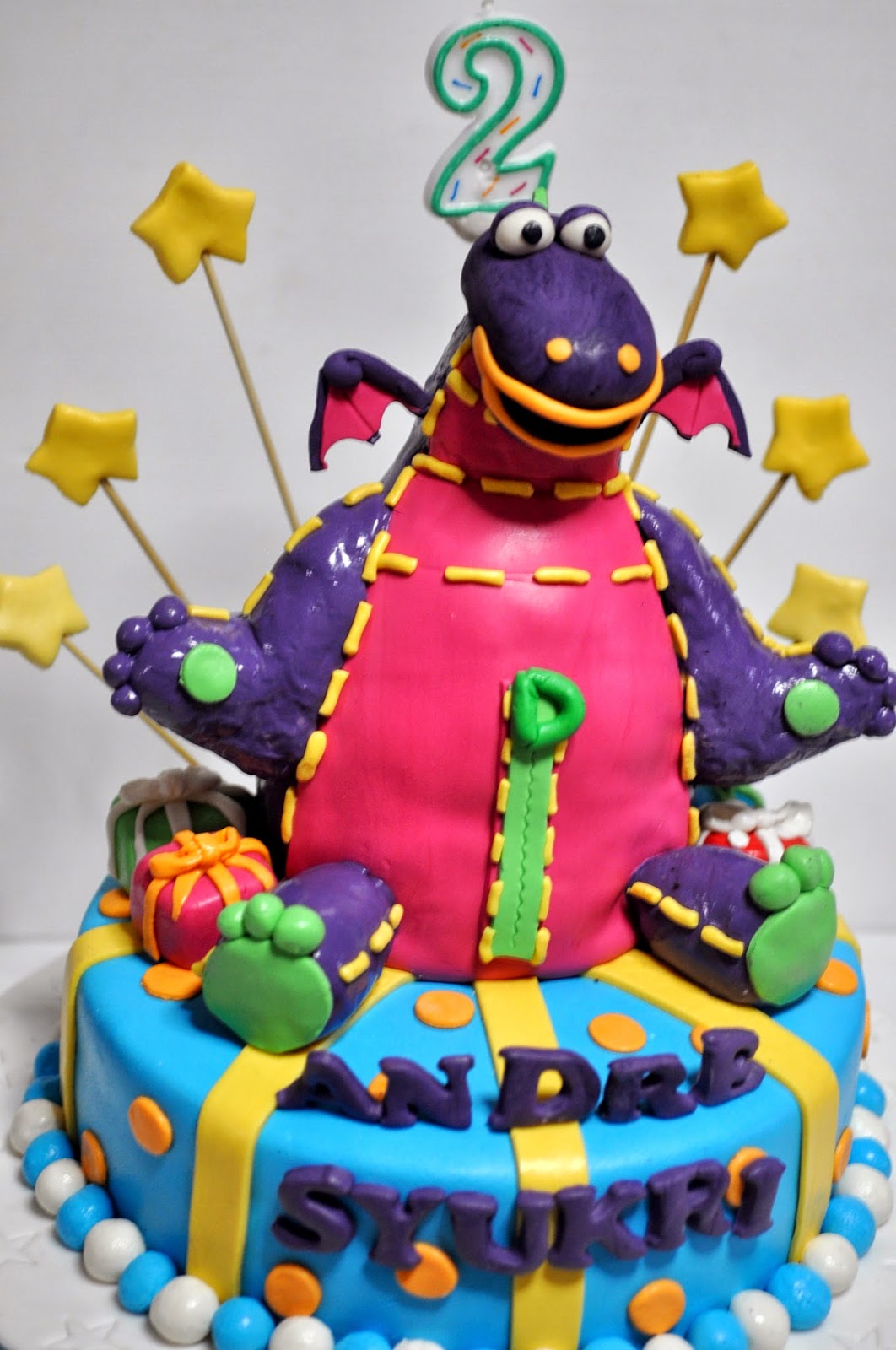 Izah's Kitchen: Dibo The Gift Dragon