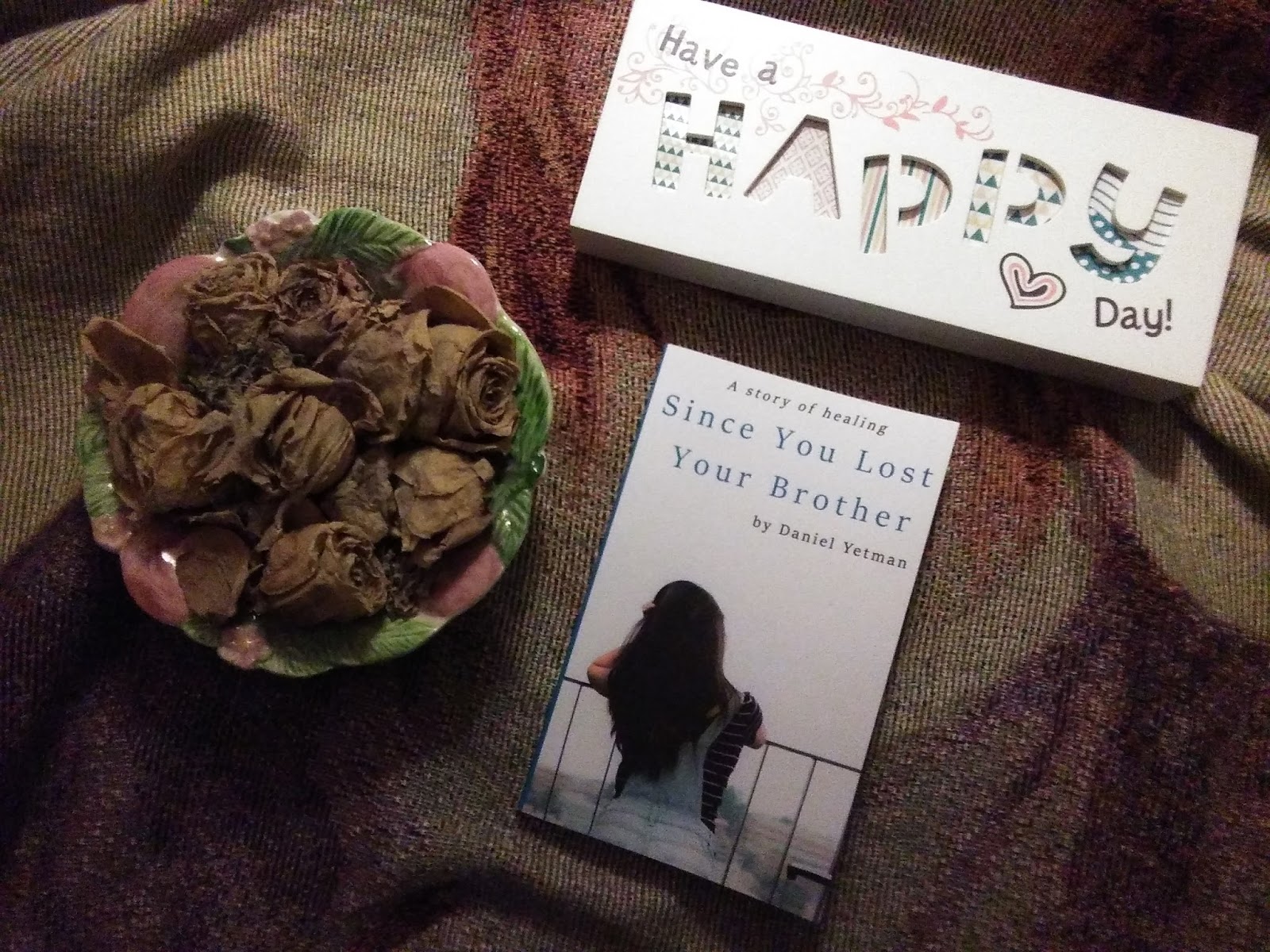 Ramblings of a Neurotic Writer: Author Interview with Daniel Yetman