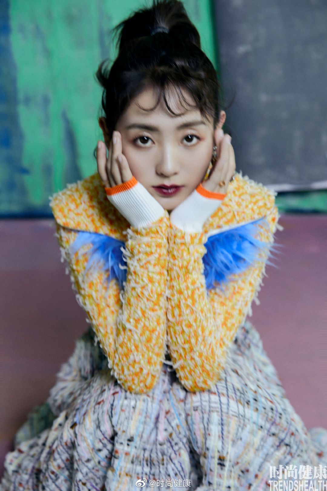 China Entertainment News: Xing Fei poses for photo shoot