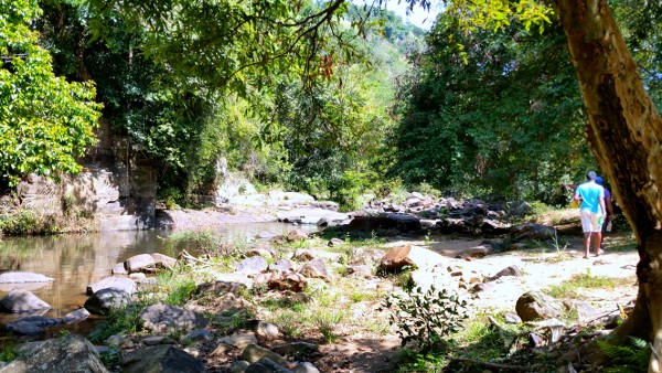 Hidden Destinations in Sri Lanka: Breathtaking waters : (Doluwa - Kandy ...