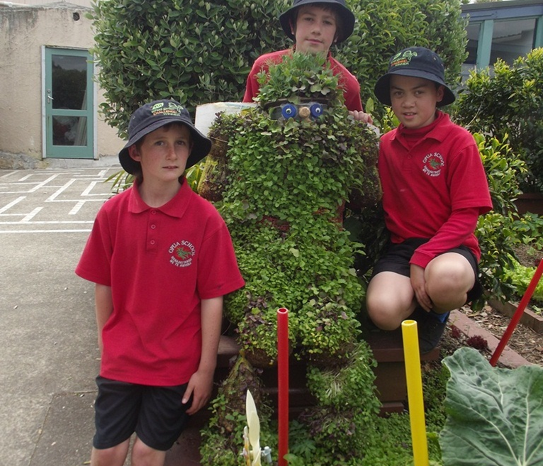 OPUA SCHOOL TUI GARDEN CHALLENGE 2012
