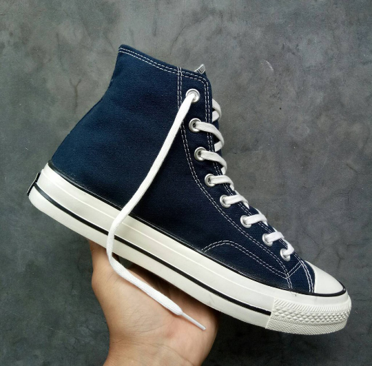 SEPATU CONVERSE NAVY BLUE - Sepatu Trendy 2019