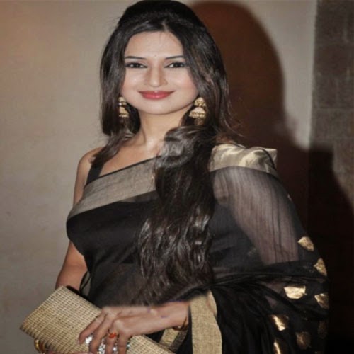 Divyanka Tripathi (Ishita Bhalla) | World Wide Celebrities