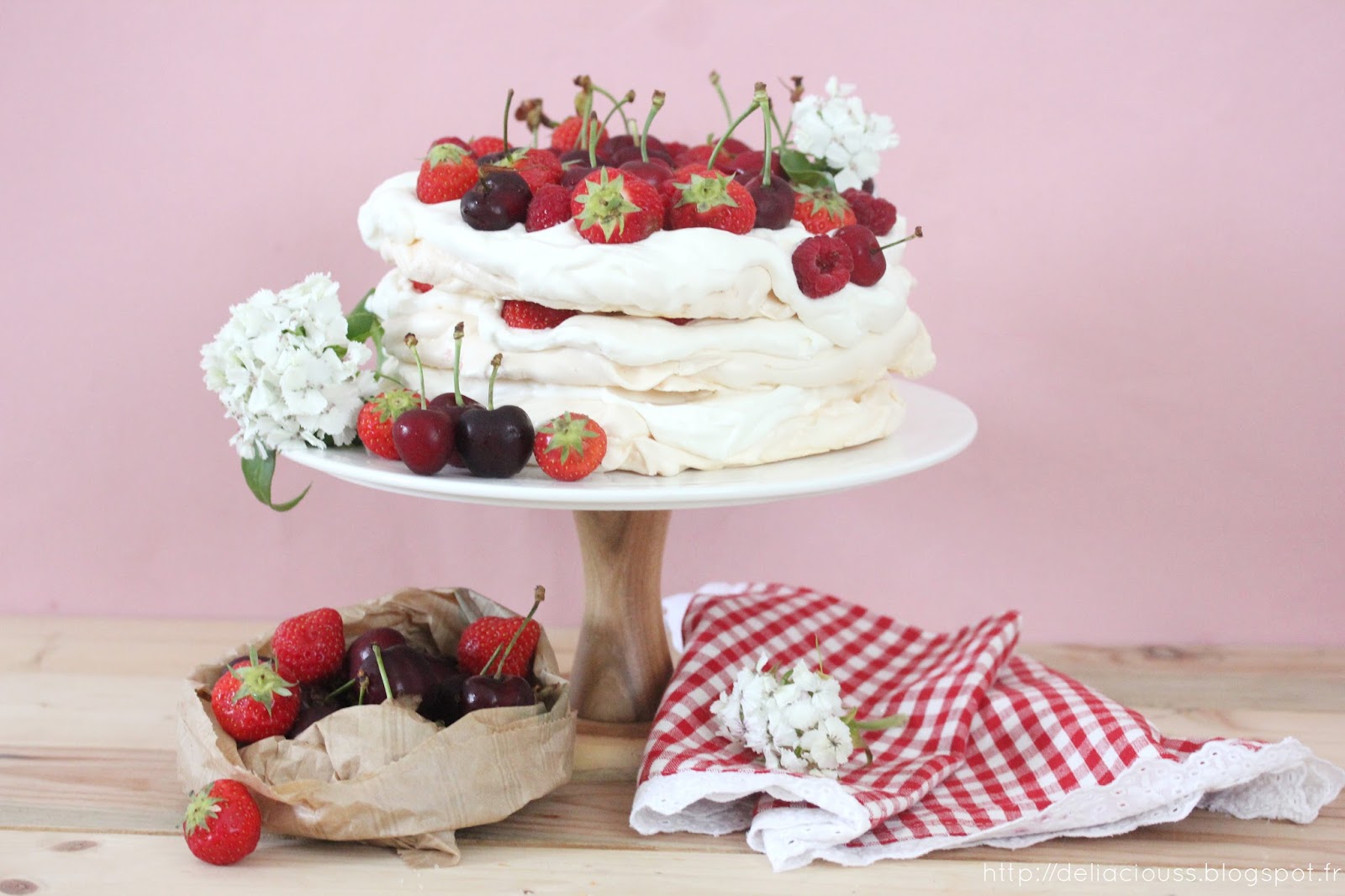 La pavlova aux fruits rouges : trois étages, trois fois plus de ...