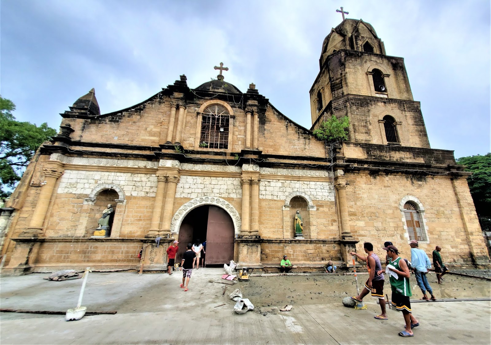 mybeautifulILOILO: Guimbal: Modern Amenities and Classic Historic Charm